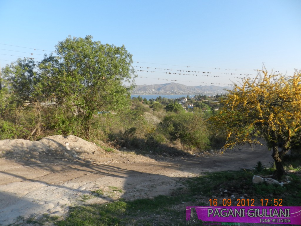 Lago Azul con vista en Venta-Vª Sta Cruz del Lago